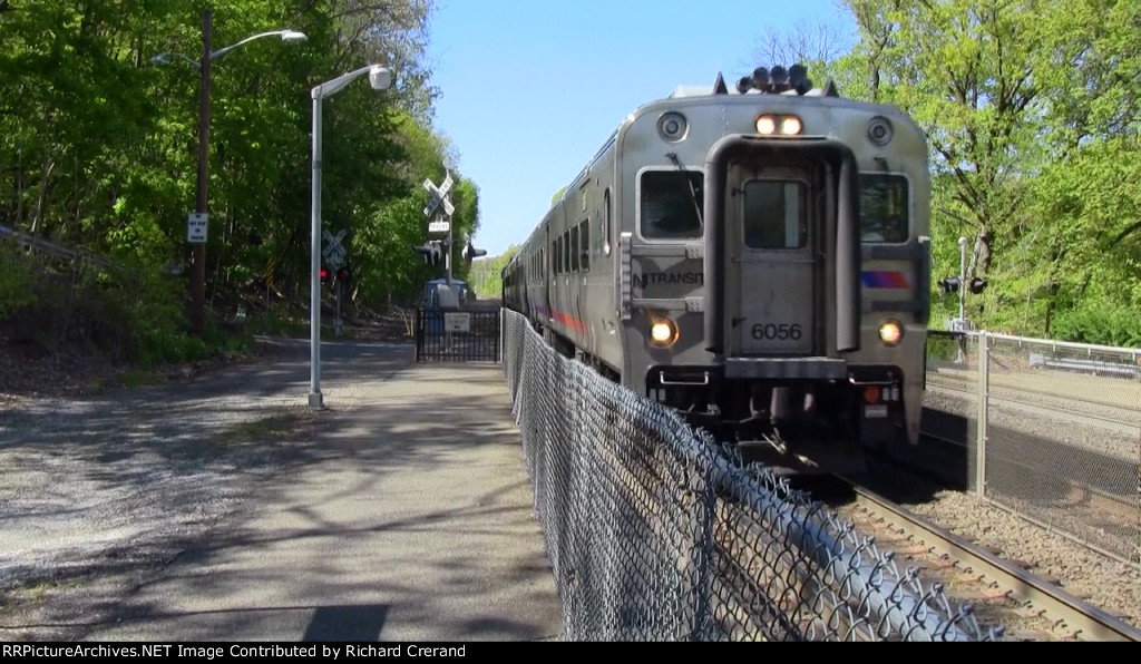 Train 1174 Pulling In